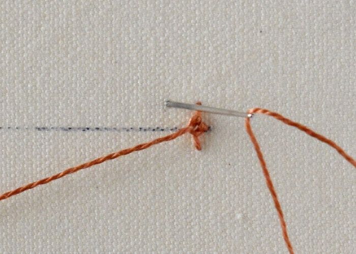 Basque Knot embroidery stitch: Library of Embroidery Stitches